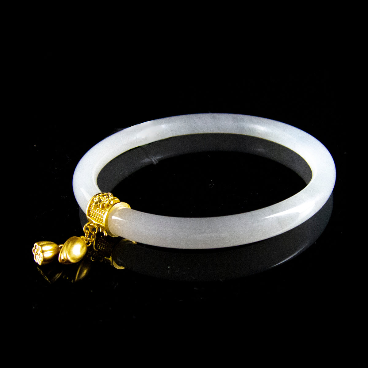 24K Gold Nephrite Bangle – Lao Feng Xiang Jewelry